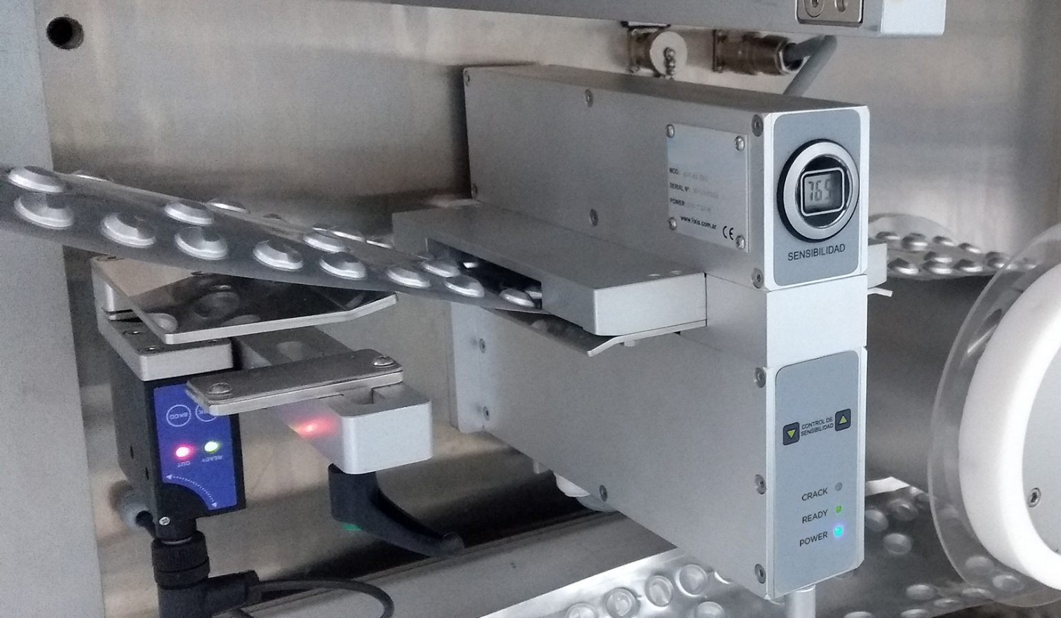 checKITpin: Pinhole Detection for Blister - SEA Vision